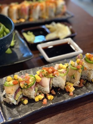 GO FISH MODERN JAPANESE KITCHEN - Updated June 2025 - 284 Photos & 309 ...