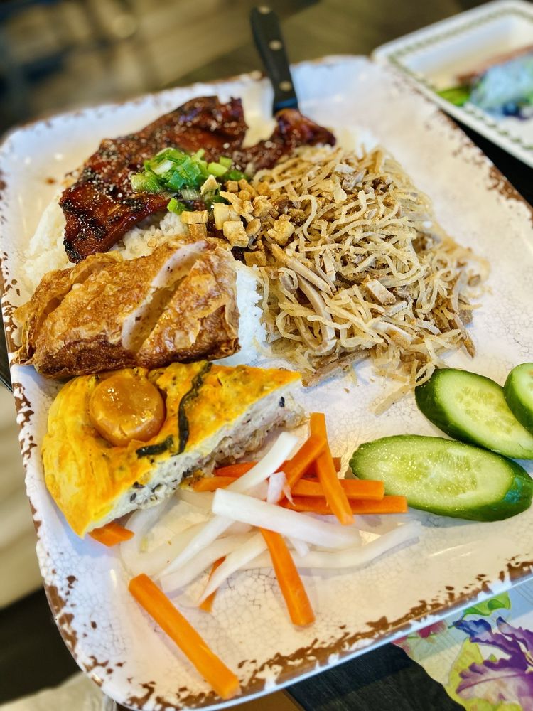 COM TAM KIEU - Updated February 2025 - 1276 Photos & 430 Reviews - 633 ...