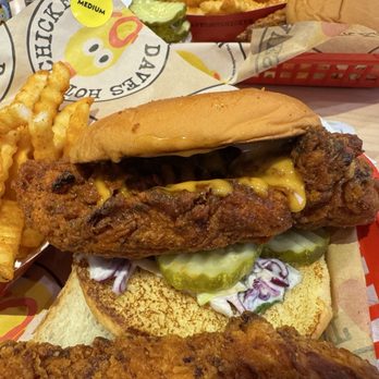 DAVE’S HOT CHICKEN - Updated June 2025 - 80 Photos & 20 Reviews - 320 N ...