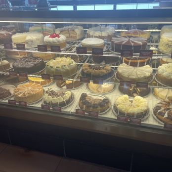 THE CHEESECAKE FACTORY - Updated March 2025 - 613 Photos & 519 Reviews ...
