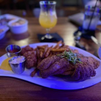 TRYST KITCHEN + COCKTAILS - Updated October 2025 - 283 Photos & 144 ...