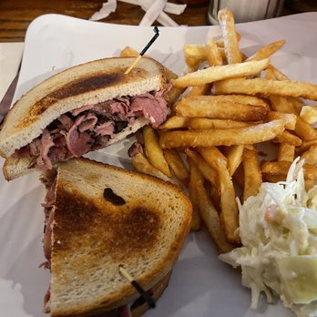 STRAWBERRY PLACE - Updated July 2025 - 489 Photos & 683 Reviews - 72 S ...