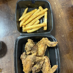 WING SUPREME - Updated December 2025 - 43 Photos & 109 Reviews - 3925 N ...