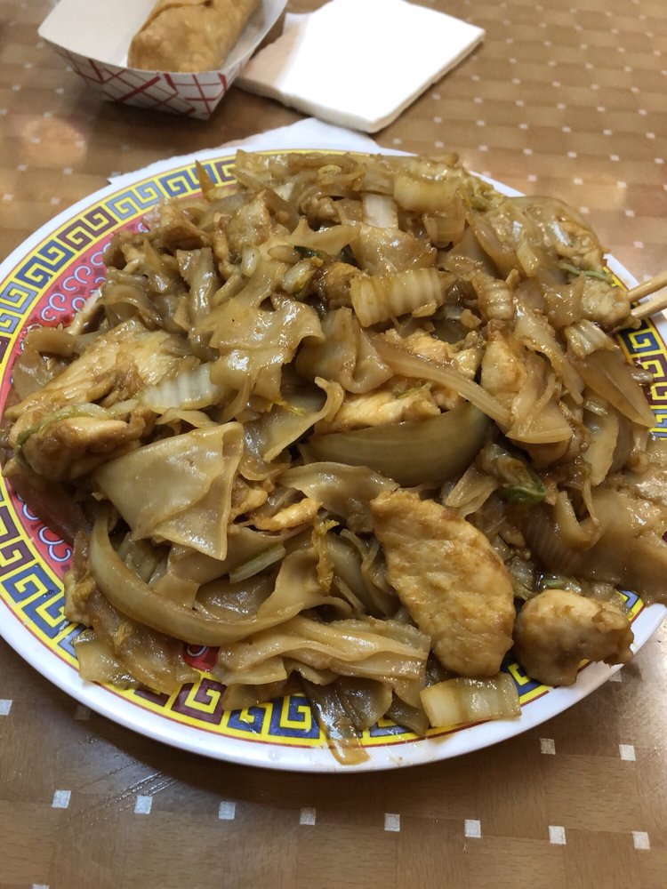 CHINA MOON CHINESE RESTAURANT - 22 Reviews - 1031 S Washington Ave ...