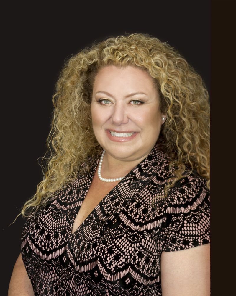 MAGGIE MESTRE - Updated December 2025 - Contact Agent - Miami, Florida ...