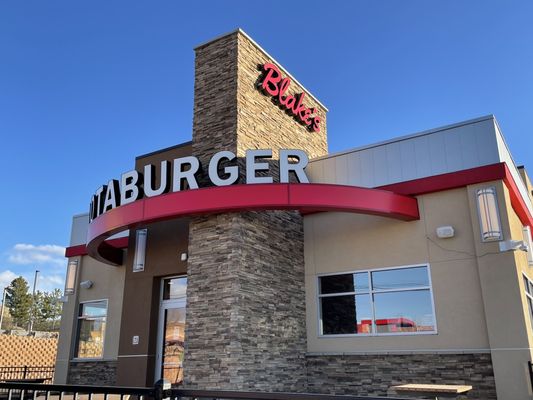 BLAKE’S LOTABURGER - Updated December 2024 - 74 Photos & 117 Reviews ...