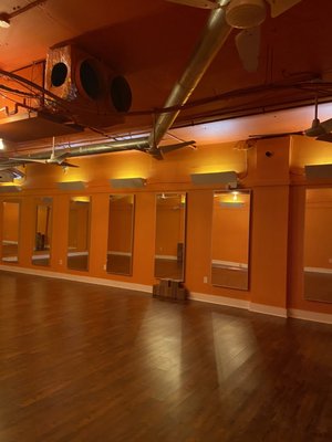 RED HOT YOGA - 17 Photos & 138 Reviews - 3221-B Cains Hill Pl NW ...