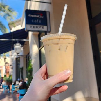 CAPITAL ONE CAFÉ - 209 Photos & 125 Reviews - 757 Spectrum Center Dr ...