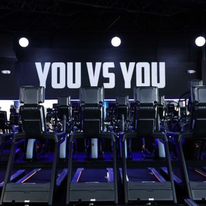 CRUNCH FITNESS - SARASOTA BEE RIDGE - Updated August 2025 - 49 Photos ...