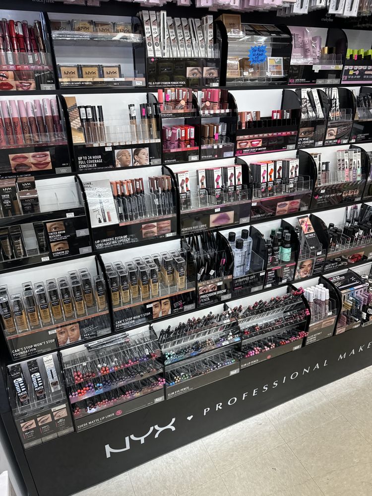 HD BEAUTY SUPPLY - Updated August 2025 - 7707 W Hillsborough Ave, Tampa ...