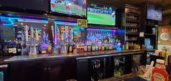MAIN ST PUB - Updated October 2025 - 70 Photos & 99 Reviews - 4514 W ...