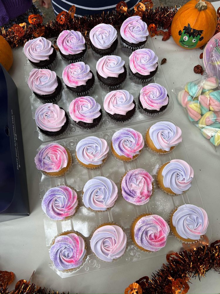 SUGAR KISS CUPCAKES - Updated November 2025 - Ridgefield , New Jersey ...