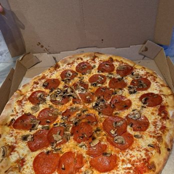 SECRET PIZZA - Updated September 2024 - 6079 Photos & 6182 Reviews ...