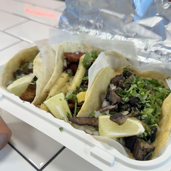 LOS CINCO TACOS - Updated October 2025 - 19 Photos & 17 Reviews - 711 ...