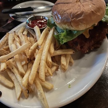 PINT + JIGGER - 672 Photos & 173 Reviews - 410 Atkinson Dr, Honolulu ...