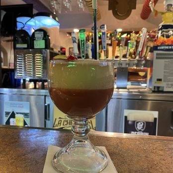 BELTLINE BAR - Updated October 2025 - 140 Photos & 383 Reviews - 16 ...