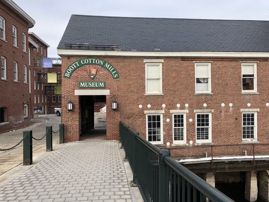 BOOTT COTTON MILLS MUSEUM - 42 Photos & 13 Reviews - 115 John St ...