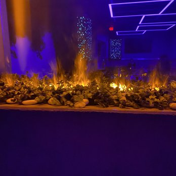 FUME BAR AND LOUNGE - Updated December 2025 - 51 Photos & 30 Reviews ...