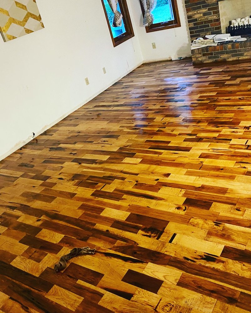 LAWNSNOW - Updated July 2024 - 15 Photos - 7701 Mineral Point Rd ...