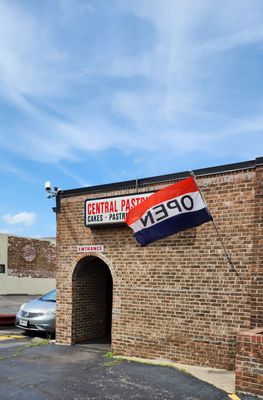 CENTRAL PASTRY SHOP - Updated December 2025 - 89 Photos & 73 Reviews ...