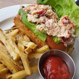 GG’S WATERFRONT - 2963 Photos & 1764 Reviews - 606 N Ocean Dr ...