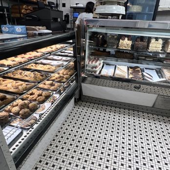 FAMOUS 4TH STREET DELICATESSEN - Updated July 2024 - 1227 Photos & 756 ...