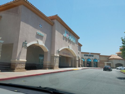 PORTER RANCH TOWN CENTER - Updated September 2024 - 19821 Rinaldi St ...