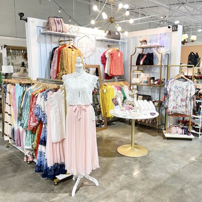 PAINTED TREE BOUTIQUES - CARY - Updated December 2025 - 65 Photos & 16 ...