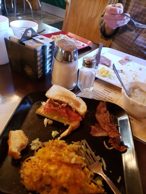 YESTERDAYS GRILL - 29 Photos & 27 Reviews - 716 W Greensboro Chapel ...