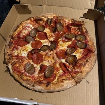 HOT ROCKS PIZZA - Updated December 2025 - 44 Photos & 31 Reviews - 5915 ...