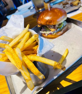 KNOCKOUT SPORTS BAR - Updated December 2025 - 45 Photos & 56 Reviews ...