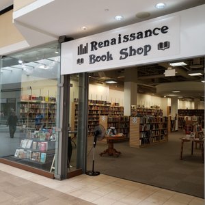 UWM BOOKSTORE - Updated June 2025 - 2200 E Kenwood Blvd, Milwaukee ...