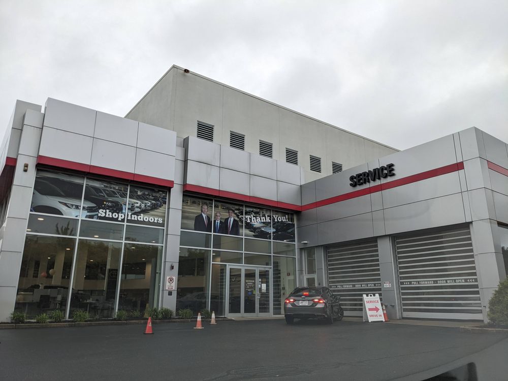 TOYOTA OF BRAINTREE - Updated July 2025 - 104 Photos & 254 Reviews ...