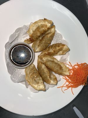 E SUSHI JAPANESE GRILL & SUSHI BAR - Updated May 2026 - 156 Photos ...