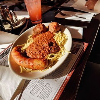 THE OLD SPAGHETTI FACTORY - 955 Photos & 851 Reviews - 3191 Mission Inn ...