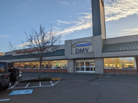 DEPARTMENT OF MOTOR VEHICLES - Updated December 2025 - 15 Photos & 85 ...