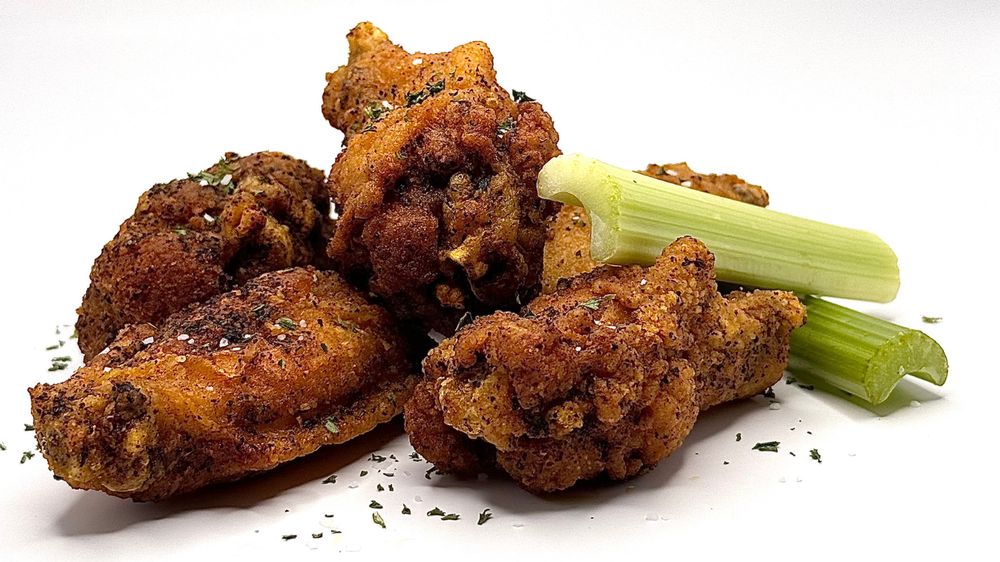 OUTPUT WINGS - Updated August 2025 - 40 Photos & 10 Reviews - 333 W St ...