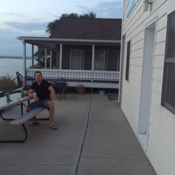 A BRIDGE VIEW INN - Updated July 2025 - 24 Reviews - 115 N River St ...