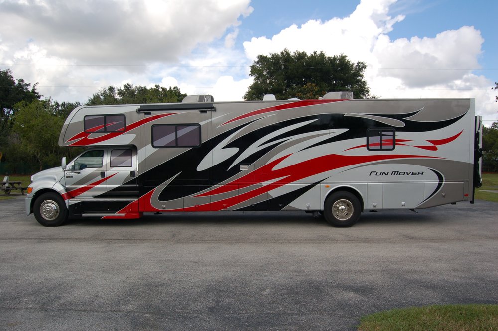 WADE RV - Updated August 2025 - 13 Photos - 6130 Lazydays Blvd, Seffner ...