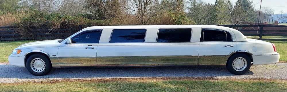 PRESTIGE LIMOUSINE - Updated September 2025 - London, Kentucky - Limos ...
