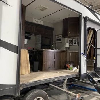 CHARLIE OBAUGH RV - Updated December 2025 - 11 Reviews - 382 Lee ...
