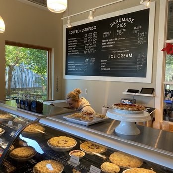 A LA MODE PIES BALLARD - Updated April 2025 - 66 Photos & 46 Reviews ...