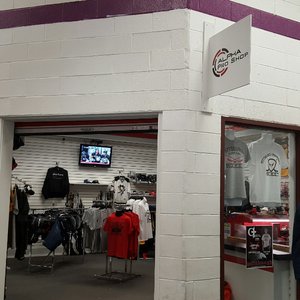 Skating Rinks - EDEN PARK ROLLER RINK - 16 Photos - 428 Eden Park Blvd ...