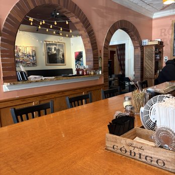 ROAM CAFE - Updated December 2025 - 358 Photos & 334 Reviews - 260 Park ...