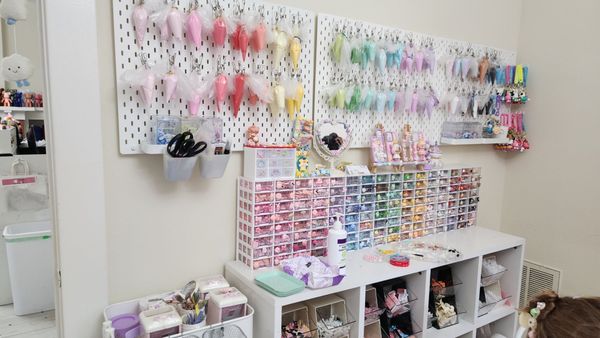 FUZZ LAB - Updated December 2025 - 52 Photos & 26 Reviews - 6406 North ...