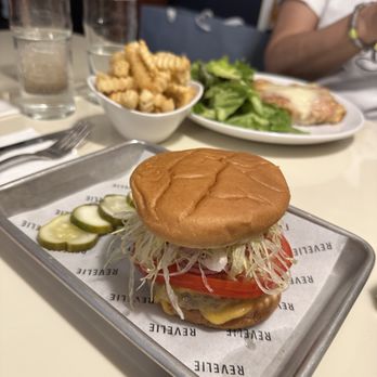 REVELIE LUNCHEONETTE - Updated December 2024 - 56 Photos & 35 Reviews ...