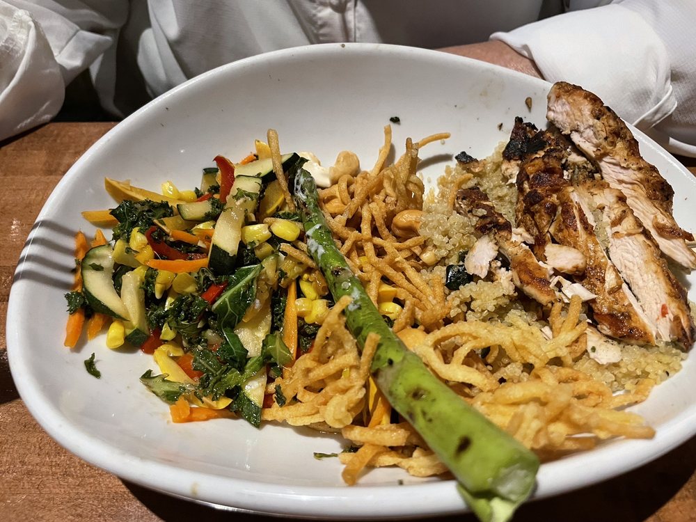 ATRIA’S - PLEASANT HILLS - Updated October 2024 - 167 Photos & 182 ...