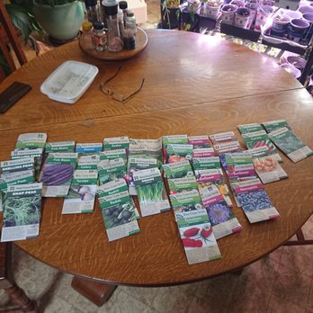 WEST COAST SEEDS - Updated February 2026 - 21 Photos & 31 Reviews - 5300 34B Ave, Delta, British ...