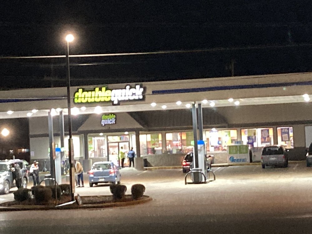 DOUBLE QUICK - Updated July 2025 - 421 W Chestnut St, Marianna ...