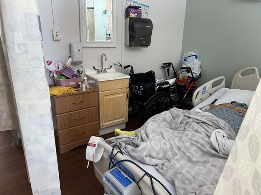 MANATEE MEMORIAL HOSPITAL - Updated May 2026 - 30 Photos & 99 Reviews ...